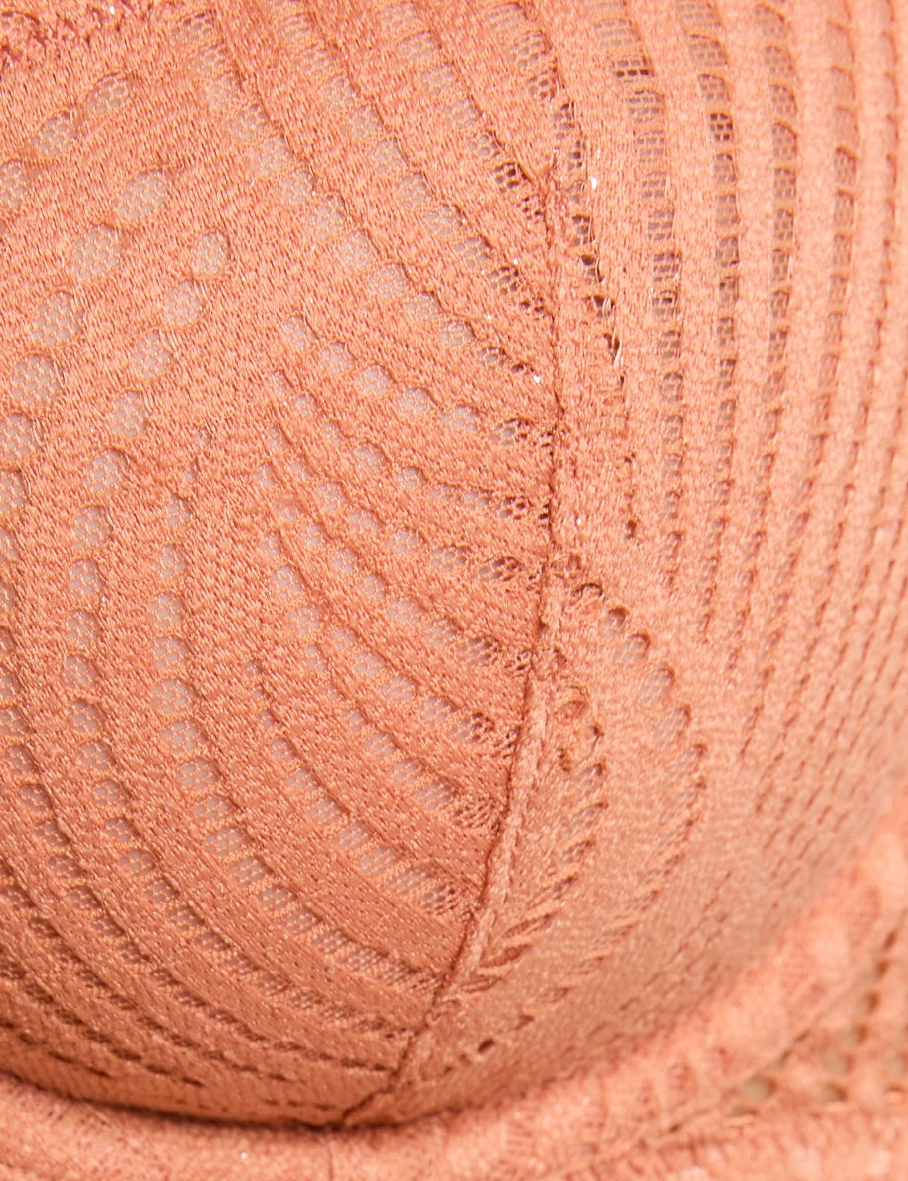 Lingerie femme taille 95B : soutiens-gorge, shorties, culottes, tangas ...